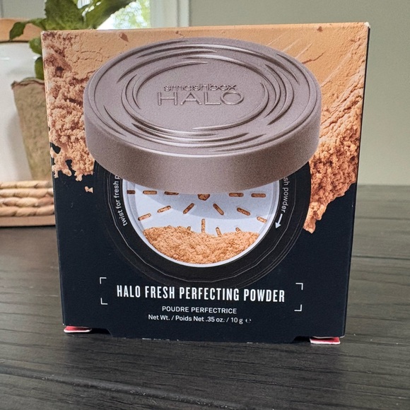 Smashbox | Makeup | Smashbox Halo Fresh Perfecting Powder Lightmedium ...